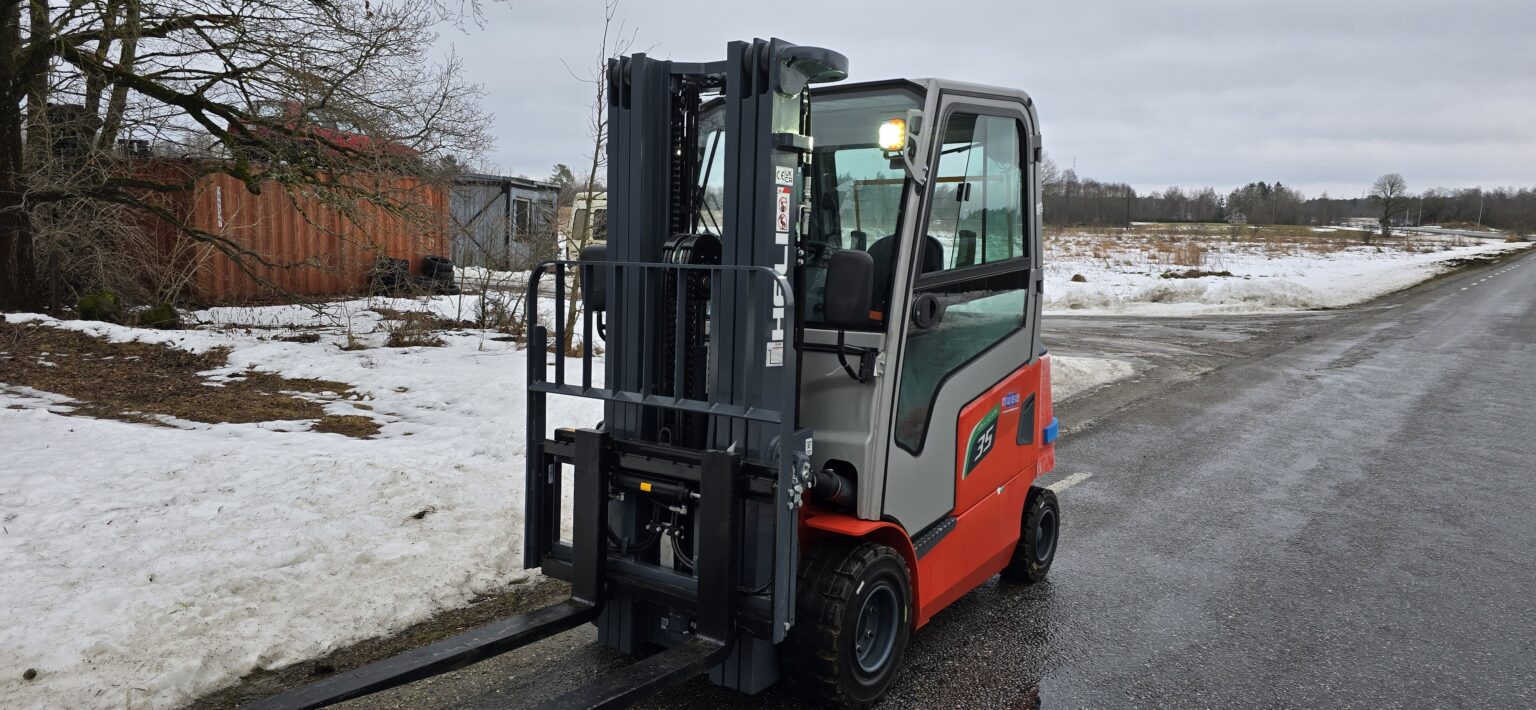 Tõstukite müük, rent, hooldus, varuosad - Tõstukikeskus OÜ